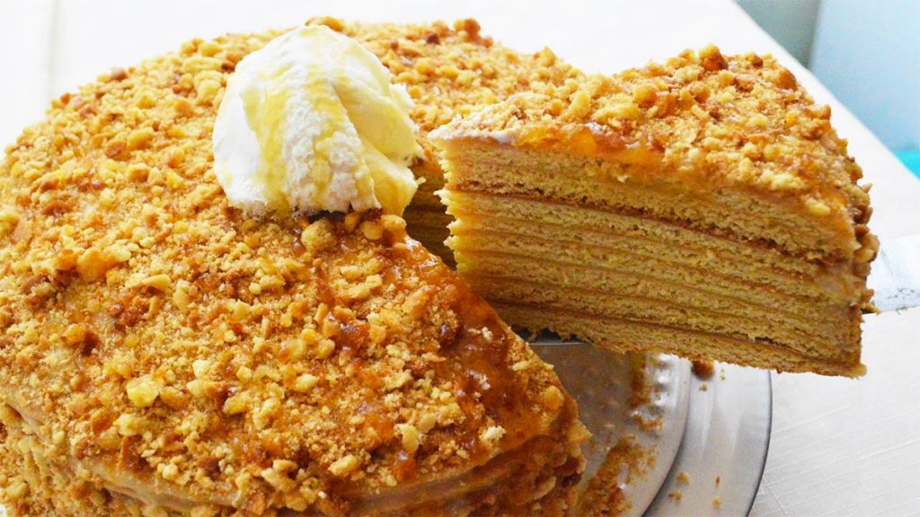 Petulla të Fshira me Mjaltë dhe Arra - Shije dhe Traditë - AgroWeb