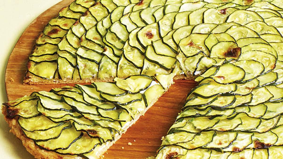Pite Shtëpie me Kungulleshka dhe Djathë - Shije e Përsosur - AgroWeb