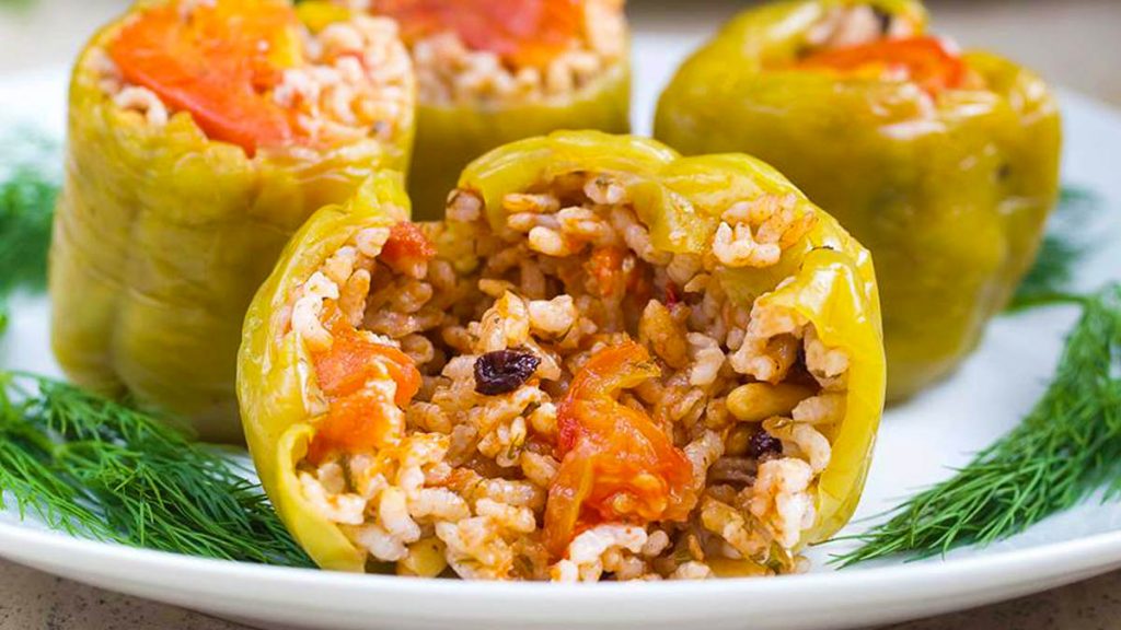 Tavë me Kungulleshka të Mbushura me Perime - Si ta Përgatisni Krejt ...