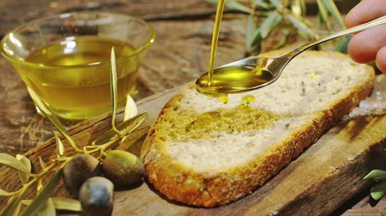 Si të Përgatisni Shëllirën për Ullinjtë – Mënyra më e Mirë - AgroWeb