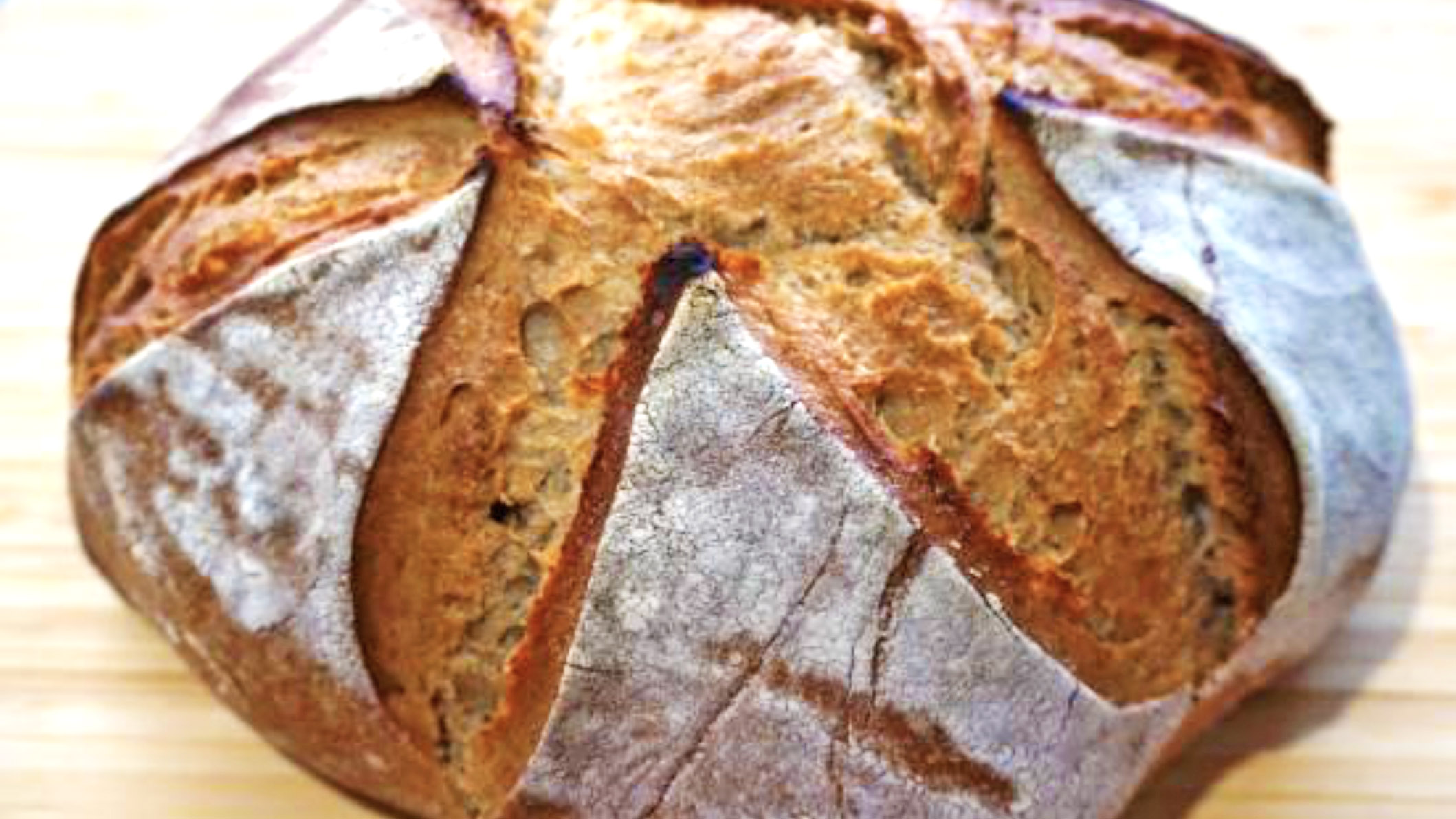 Bukë e Shtëpisë me Arra - Receta plot Aromë dhe Shije - AgroWeb