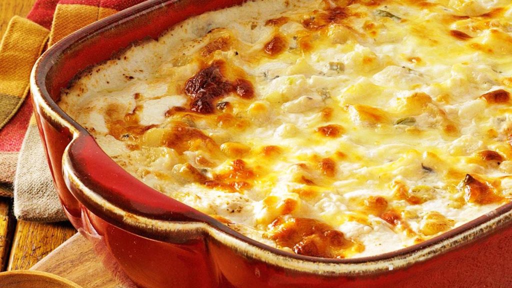 Tavë Dimërore me Oriz dhe Patate - Receta e Ngrohtë Plot Shije - AgroWeb