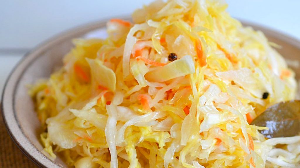 Lakër e Grirë Turshi me Uthull - Receta më e Mirë e Dimrit - AgroWeb