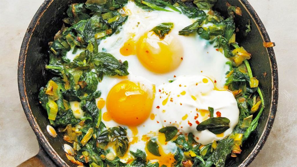 Vezë dhe Spinaq - Dy Ushqime të Rëndësishme për Rënien nga Pesha - AgroWeb