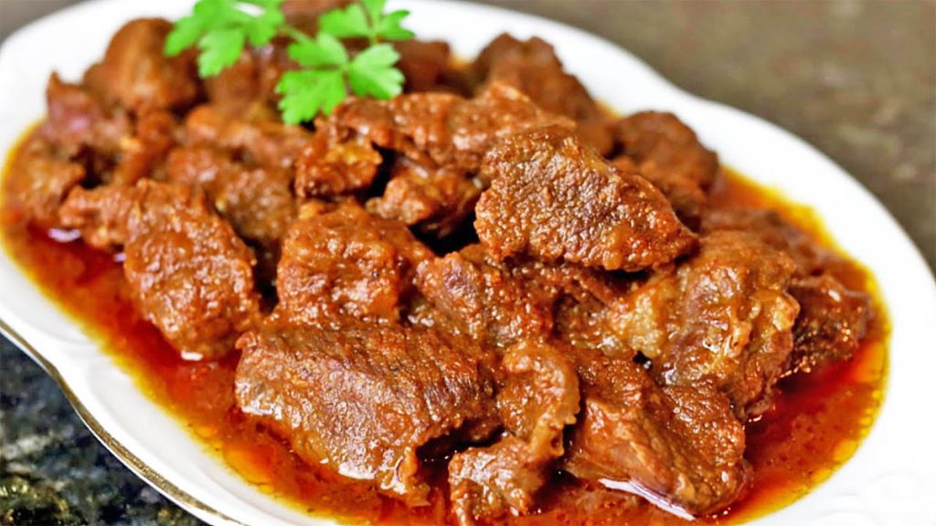 Byrek i Shpejtë me Mish të Grirë - Ngrohtësi Plot Shije në Çdo Tryezë ...