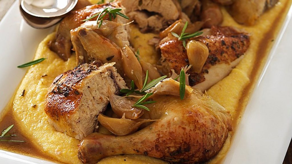 Tavë me Pulë të Plotë dhe Harapash – Receta e Shijshme - AgroWeb