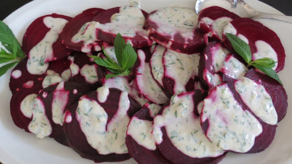 Panxhar Me Kos Dhe Hudhra – Receta E Shëndetshme - AgroWeb