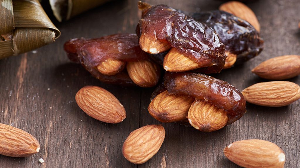 Bajame dhe Hurma Arabie - Formula Perfekte për Gjumë të Qetë - AgroWeb