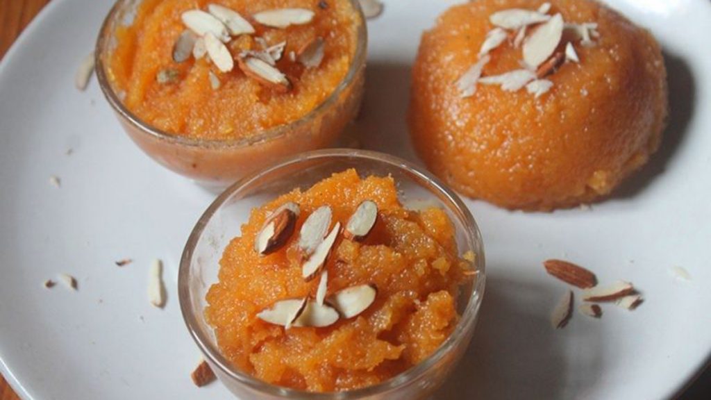 Hallvë me Arra dhe Lëng Portokalli - Ëmbëlsra e Traditës - AgroWeb