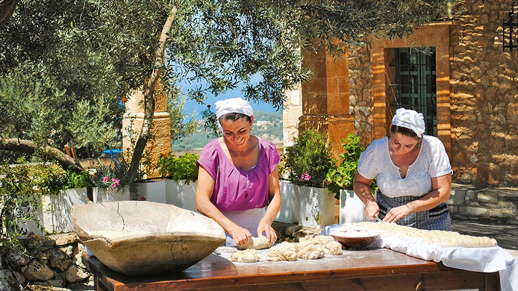 Lëpjeta e Bjeshkëve - E Gjelbra Kuruese e Malësive - AgroWeb