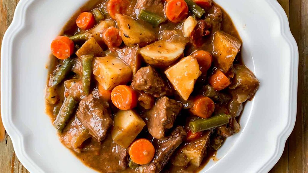 Barbunja me Mish dhe Patate – Për një Drekë të Ngrohtë dhe Plot Vlera ...