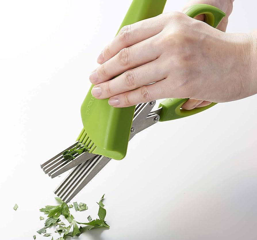 Mjeti i Kuzhinës që Lehtëson dhe Përshpejton Procesin e Prerjes së ...